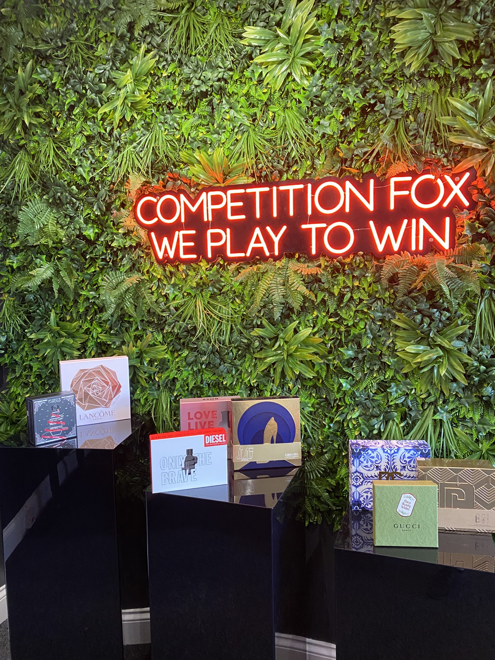 MIXED FRAGRANCE GIFT SET BUNDLE - Competition Fox