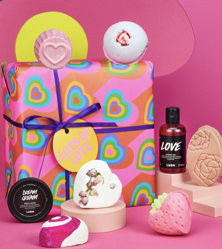 LUSH Lots Of Love Gift Set - Competition Fox