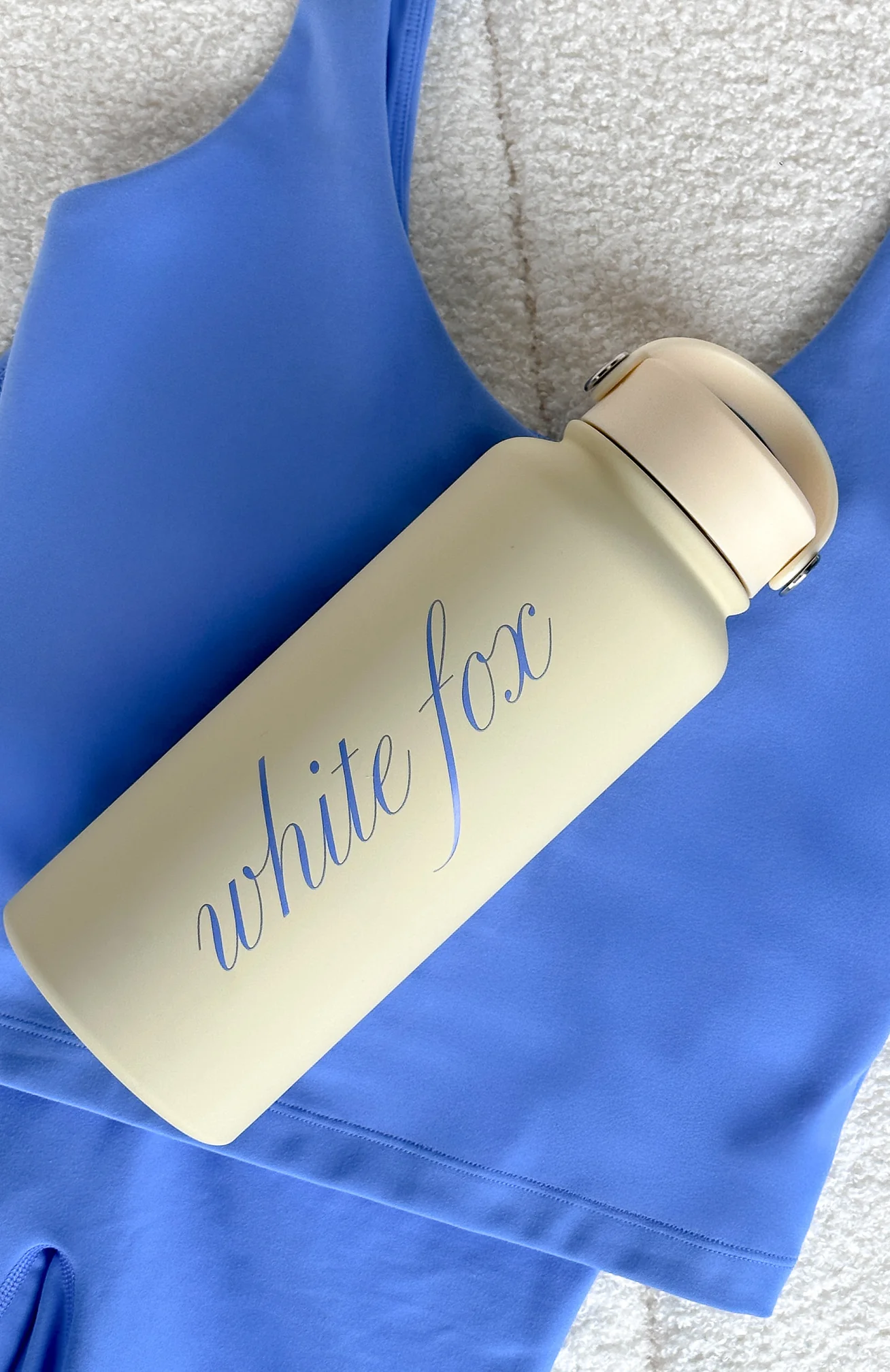 力 White Fox Work Out Drink Bottle 1L Cream/Blueberry-AUTO WIN 04/09 ...